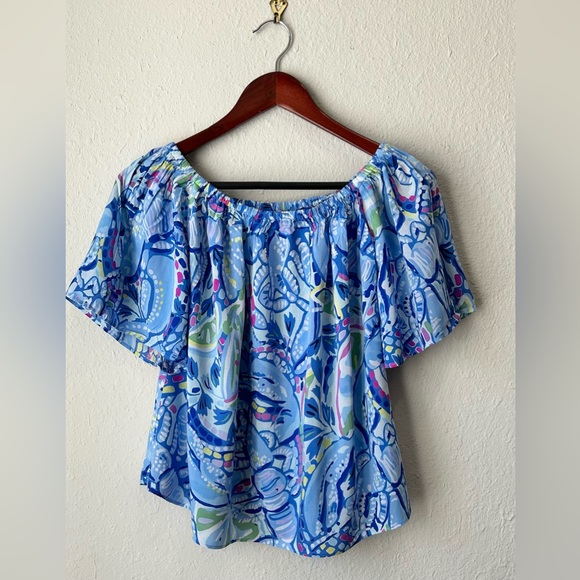 Lilly Pulitzer | Tops | Lilly Pulitzer Offtheshoulder Sain Top Blue ...